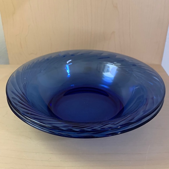 Pyrex | Dining | Pyrex Festiva Cobalt Blue Glass Soup Bowls Swirl ...